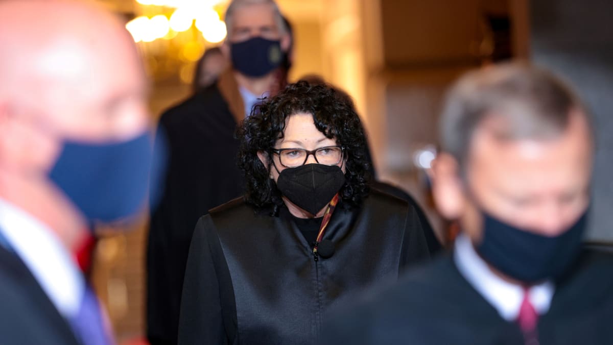 The 'shadow docket': How the U.S. Supreme Court quietly dispatches key ...