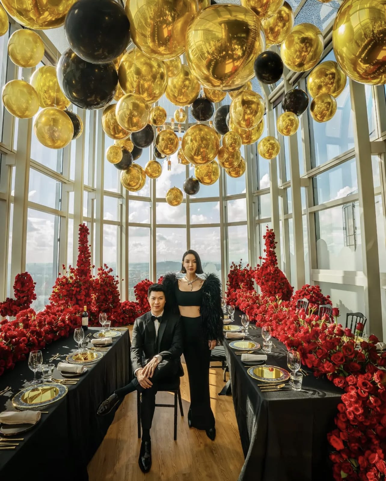 Kim Lim’s Stunning Pre-Wedding Dinner Had 15,000 Balloons & A Whole Lot ...