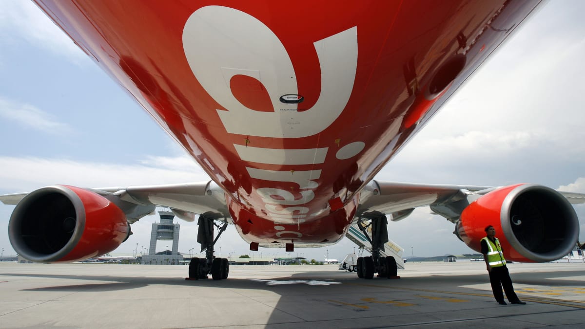 Engine problem on AirAsia's Perth flight could have been ‘catastrophic ...
