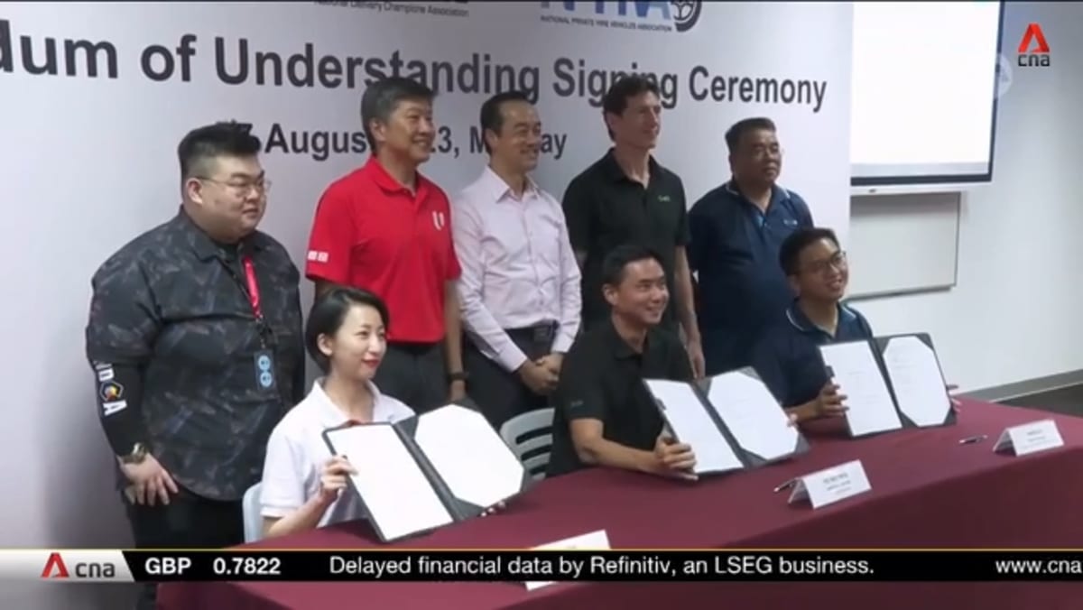 Grab signs agreement with associations for drivers, riders | Video - CNA