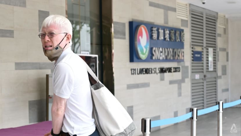 'Lost a very good leader, doctor and family member': Dozens show up on ...