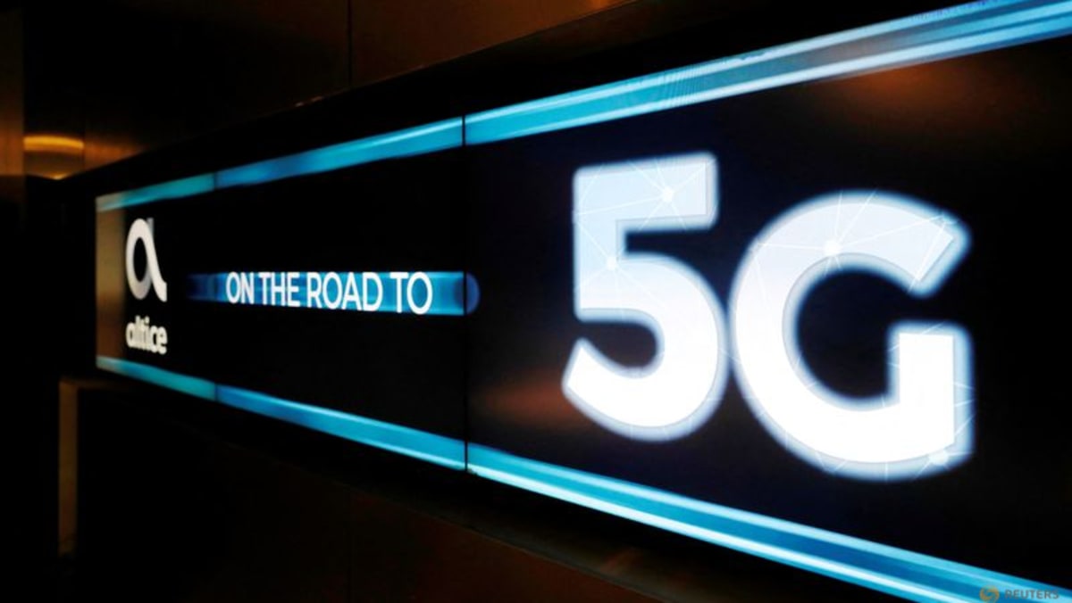 Portugal moves closer to banning Chinese suppliers from 5G - CNA