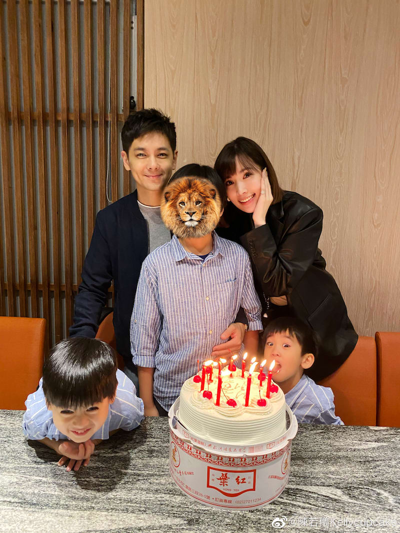 Jimmy Lin Posted A Sweet Photo Of His Family… Then Netizens Started ...