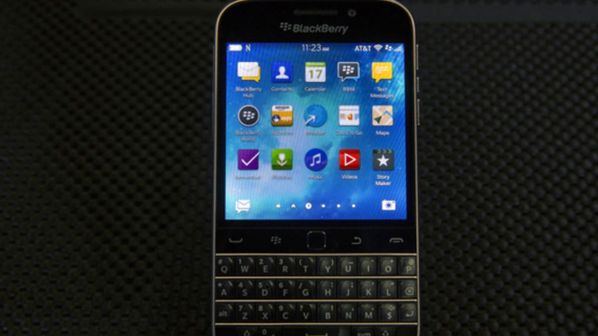 Gallery: BlackBerry launches Classic keyboard phone - TODAY