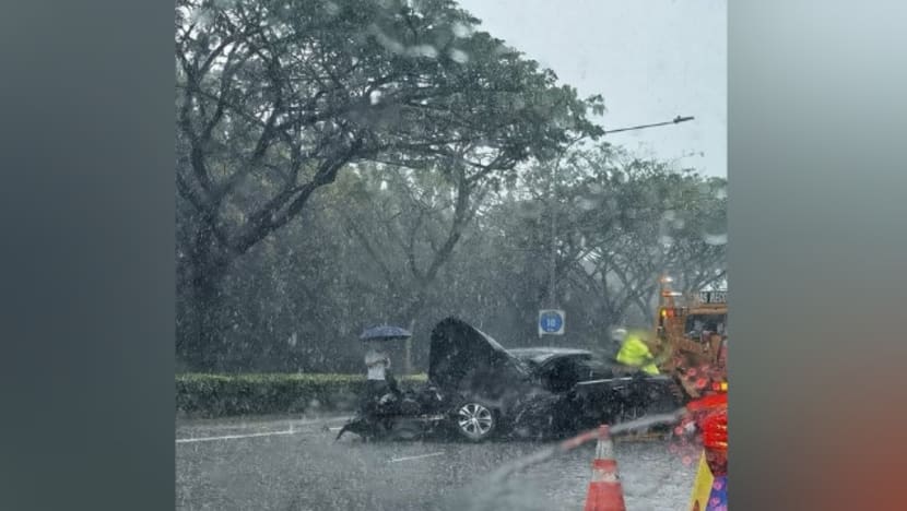 11 people taken to hospital after traffic accident along KPE - CNA
