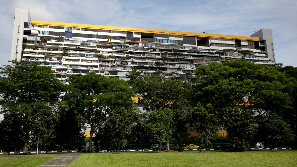 Conserved building Golden Mile Complex up for sale at S$800m in 2nd en ...