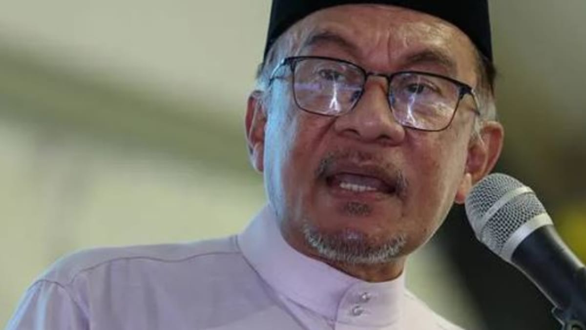 PM Anwar beri amaran terakhir jangan sentuh isu 3R - BERITA Mediacorp