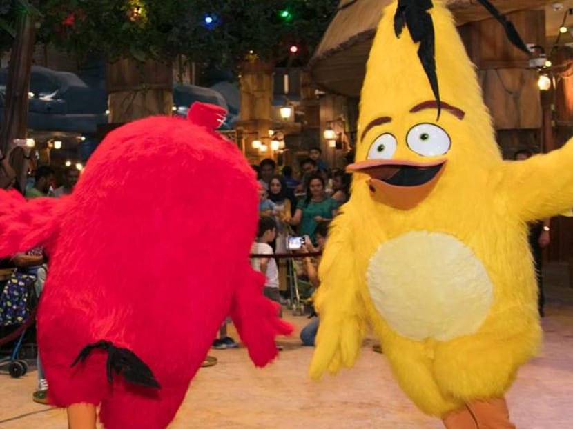 There’s A Giant Slingshot Ride At The World’s First Angry Birds Theme ...