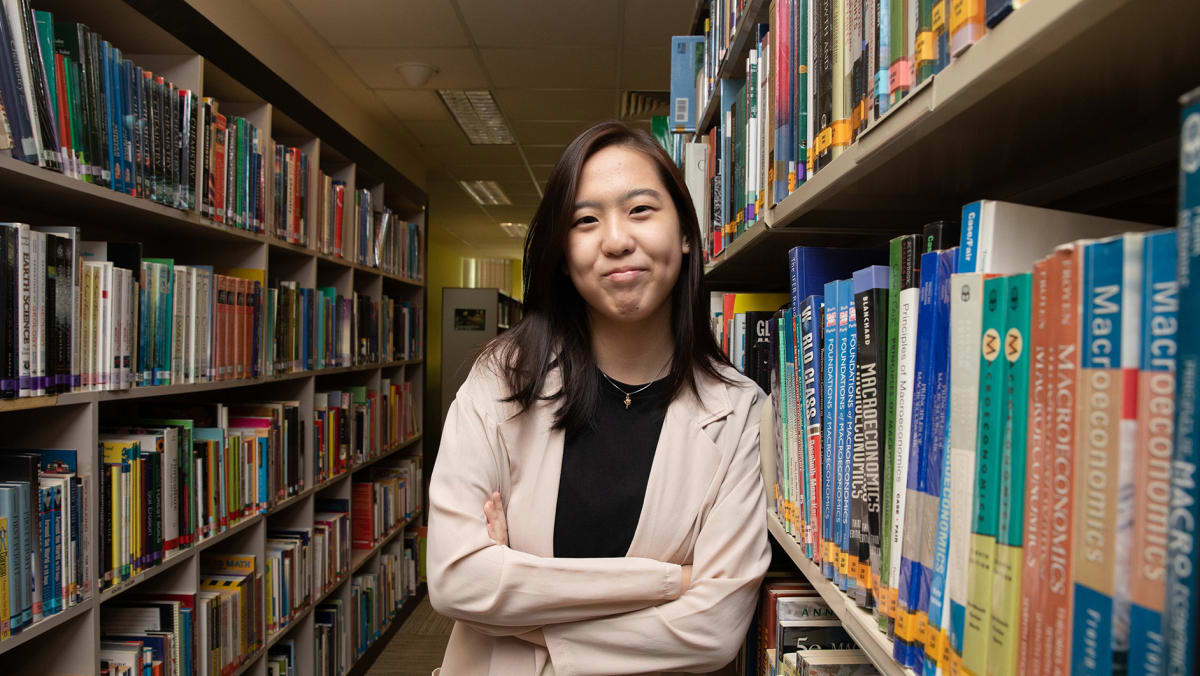 A-Level candidate took up part-time job to support family when father ...