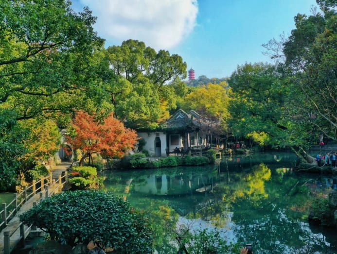 Travel guide to Wuxi, China: Three Kingdoms TV drama set, cherry ...