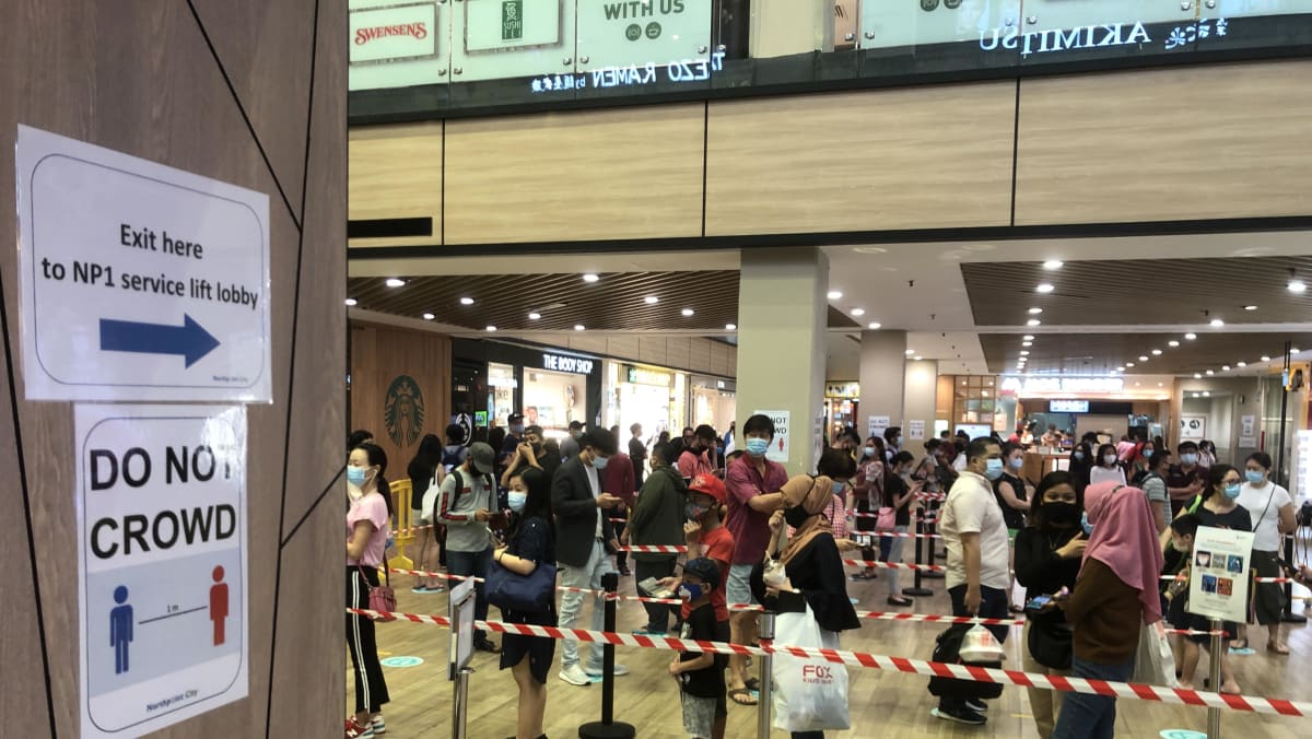 Safe distancing a challenge as shoppers and MRT, bus commuters converge ...