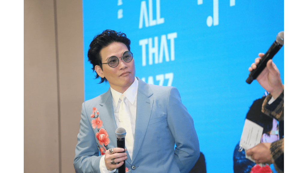 William So latest news & coverage - 8days