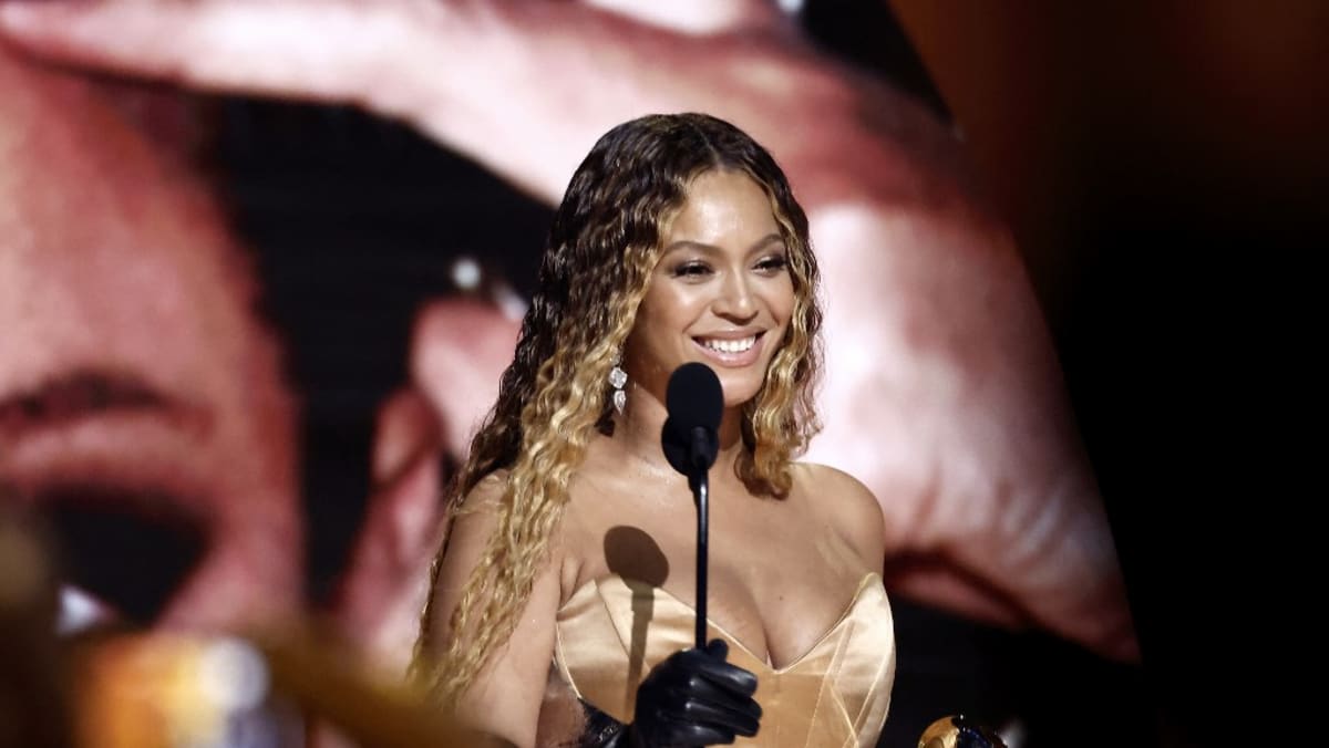 Beyonce Breaks All Time Grammy Wins Record Harry Styles Claims Album