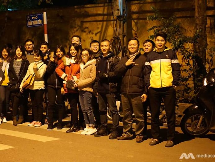 These angels bring warmth into the lives of Hanoi’s homeless elderly ...