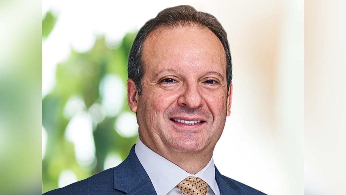 StarHub CEO to step down due to health issues of a family member - TODAY