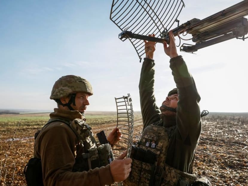 The drones fighting cat and mouse battles behind Russian front lines in ...