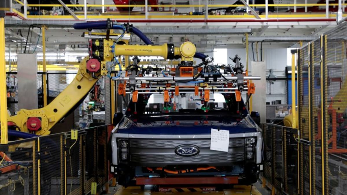 Ford to halt F-150 pickup output in Kansas City due to chip shortage - CNA