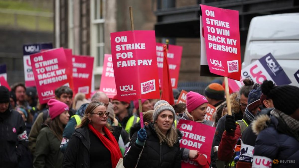 Over 70,000 university staff in Britain to strike for 18 days over pay ...