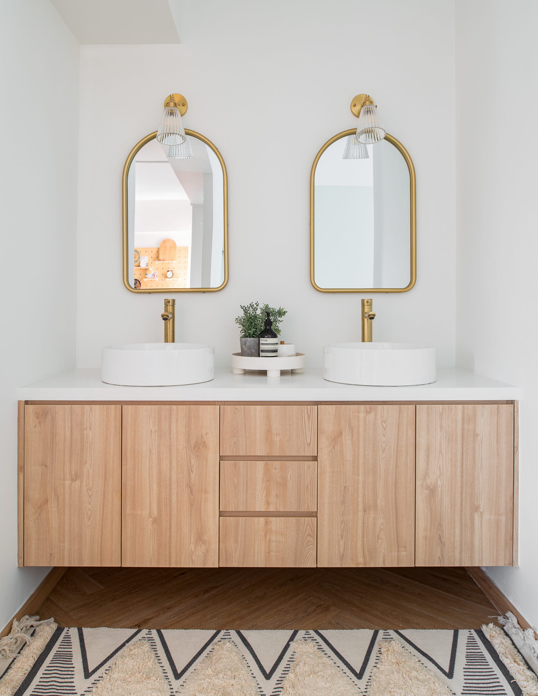 This Couple Designed Their 5-Room Resale Flat Themselves, Instead Of ...