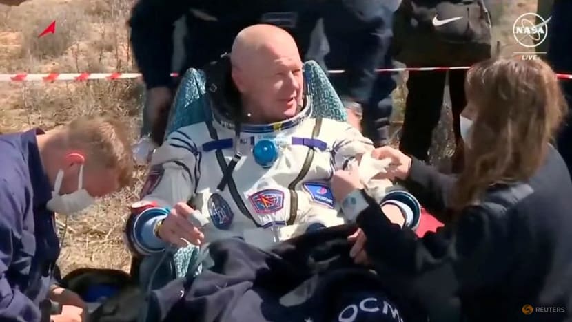 Russian descent vehicle lands in Kazakhstan with three astronauts - CNA