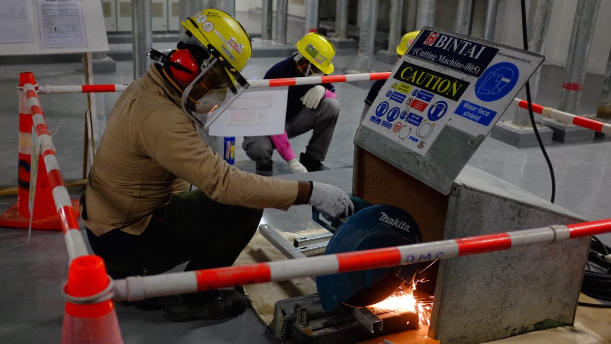 Ensuring workers stay safe for their families back home - TODAY