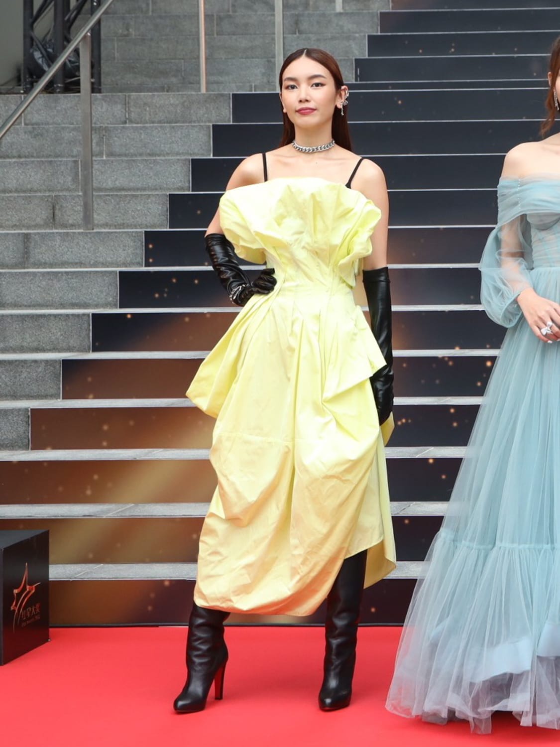 12 of the wildest looks in Star Awards history - CNA Lifestyle