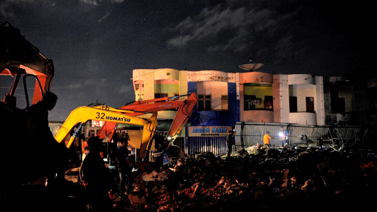 President Tan, PM Lee offer help, condolences to Indonesia over Aceh ...