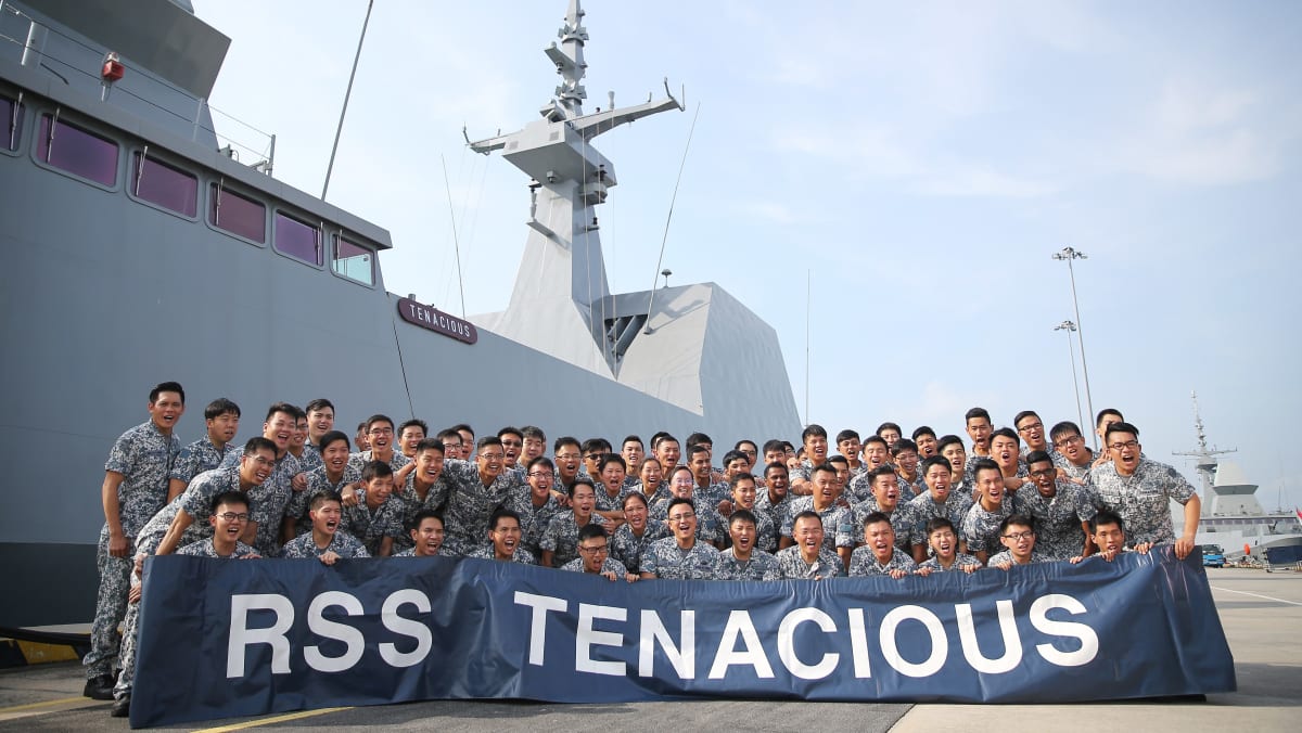 Team spirit helps naval unit land SAF award - TODAY