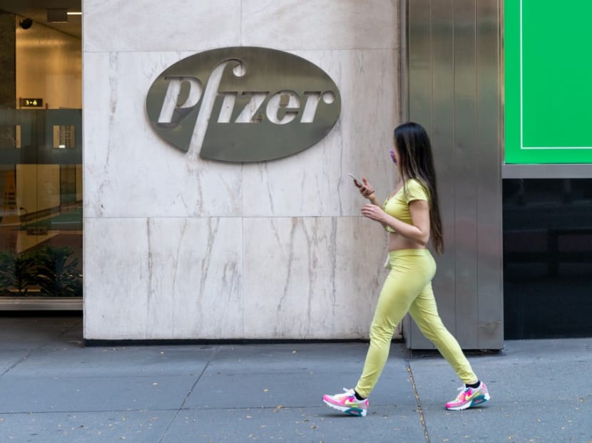 Explainer: What is the Pfizer Covid-19 vaccine and is an end to the ...