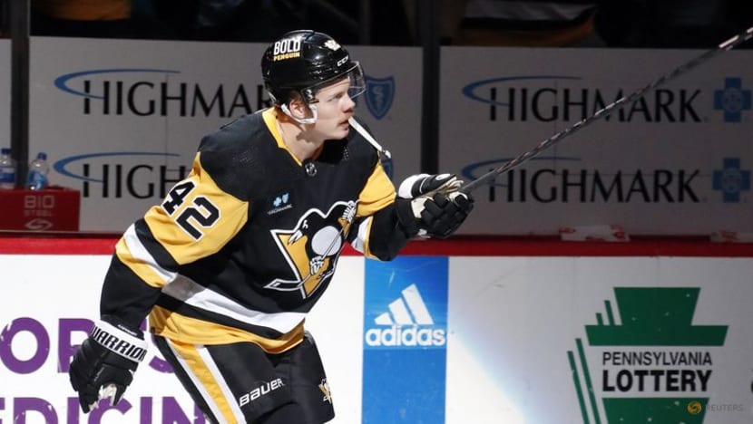 NHL roundup: Kasperi Kapanen's hat trick sends Pens past Blues - CNA