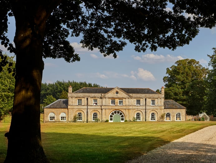 Tour of interior designer Katharine Pooley’s country home - CNA Luxury