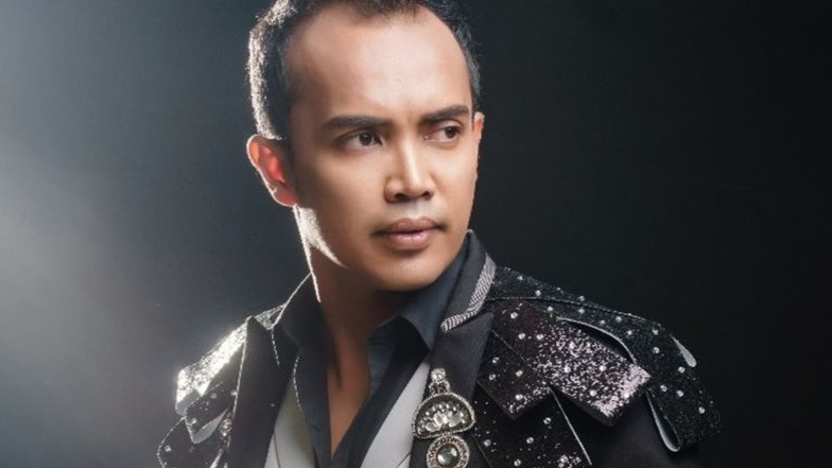 Tidak mungkin terus bersama Exists, kata Ezad Lazim - BERITA Mediacorp