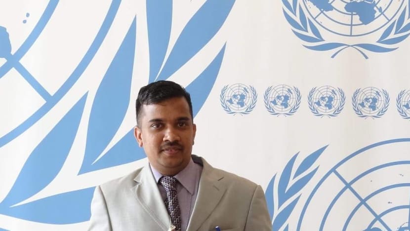 இலங்கையில் மாபெரும் பேரணி - ‘அதிபர் பதவி விலகுவது அவருக்கும் ...