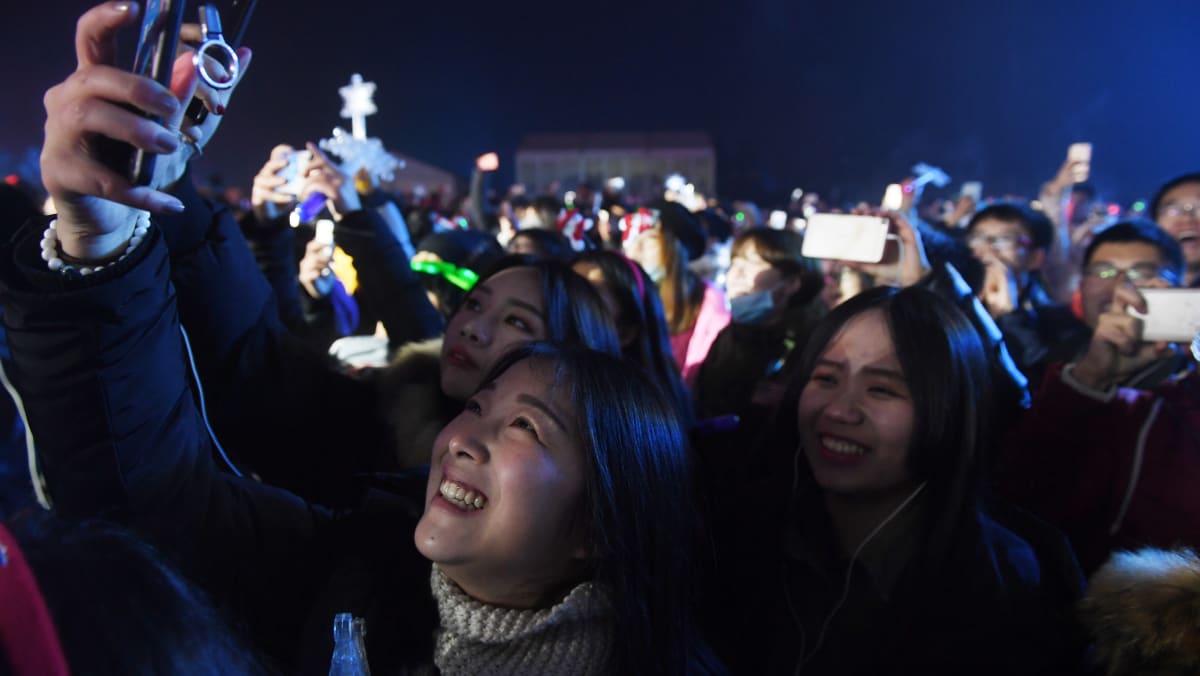 China's online population reaches 731 million - TODAY
