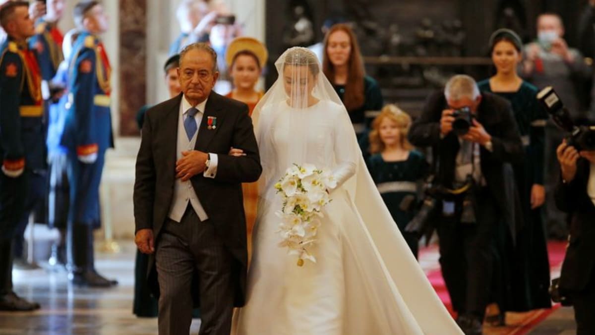 Descendant of tsars becomes first royal to marry in Russia since ...