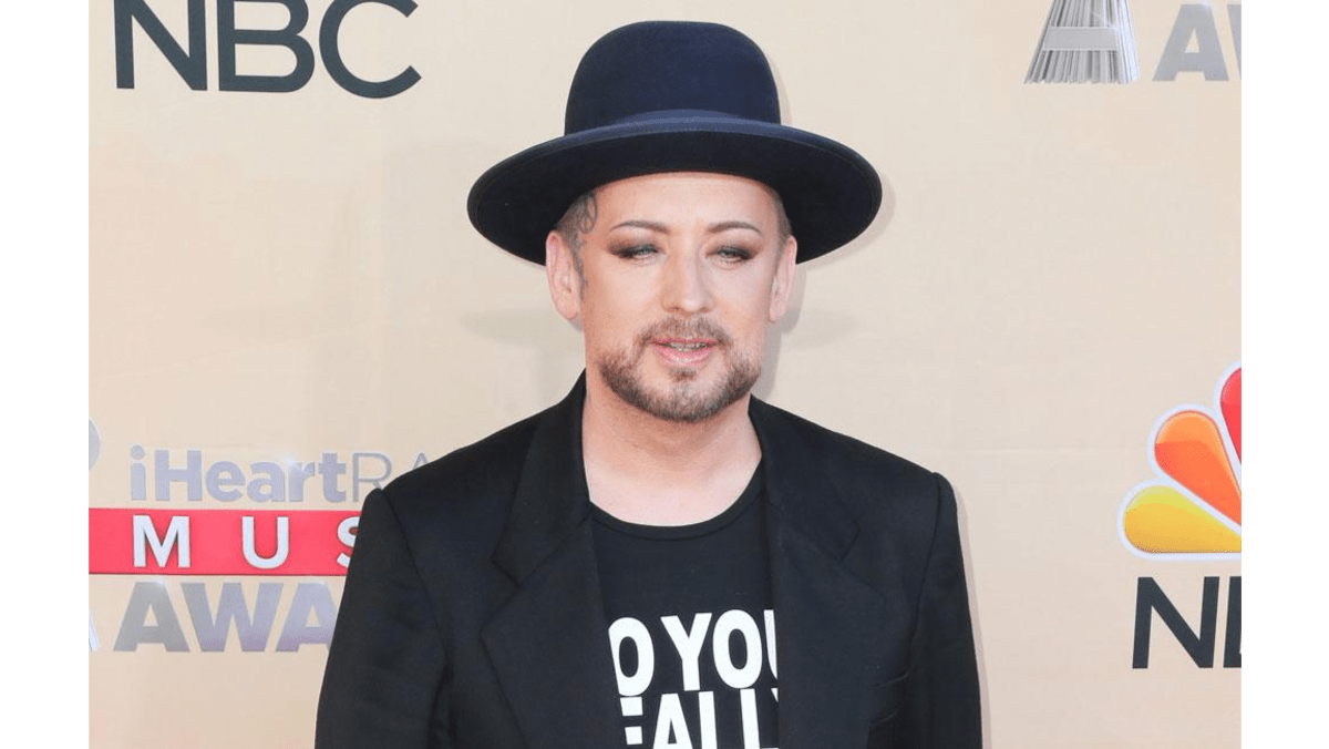 Boy George had to wear 'bulletproof vest' after death threats - 8days