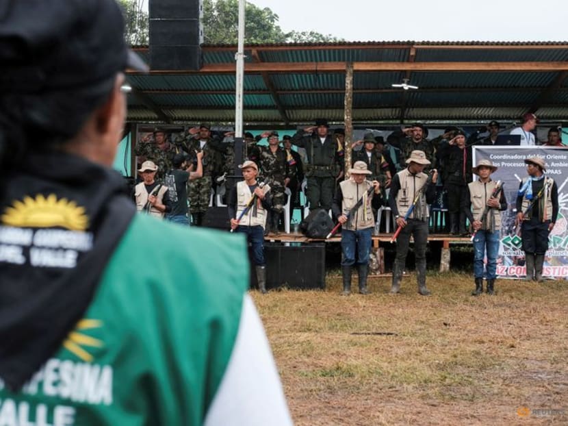 FARC dissident group says to start peace talks with Colombian ...