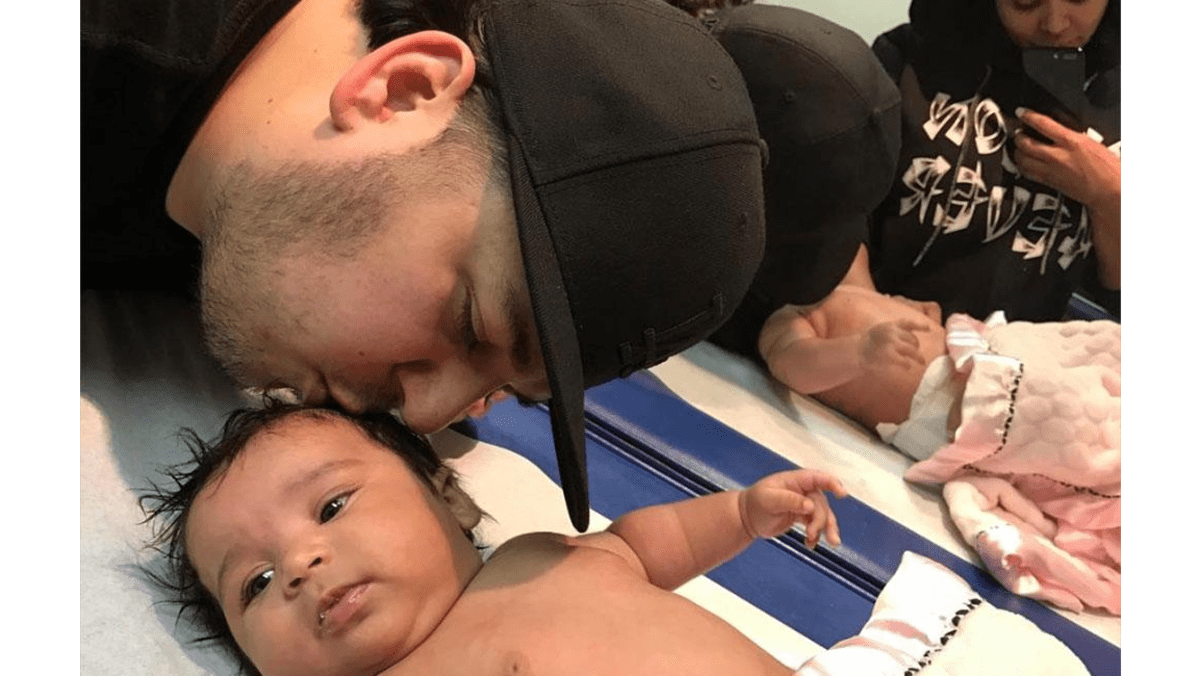 Rob Kardashian wants dual custody - 8days