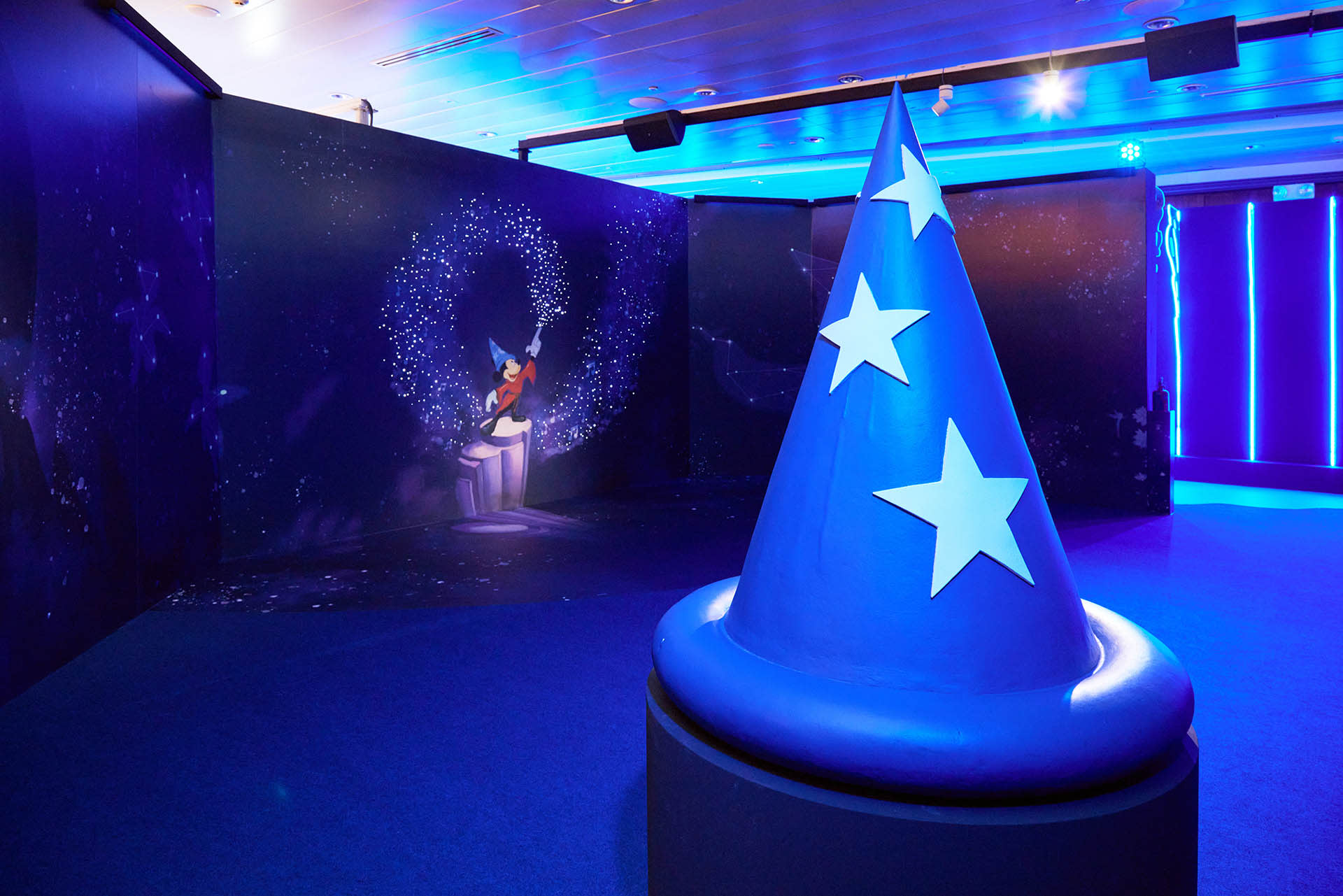 Disney Pop-Up Exhibition At Suntec Starts Nov 19: Plenty Of Photo Opps ...