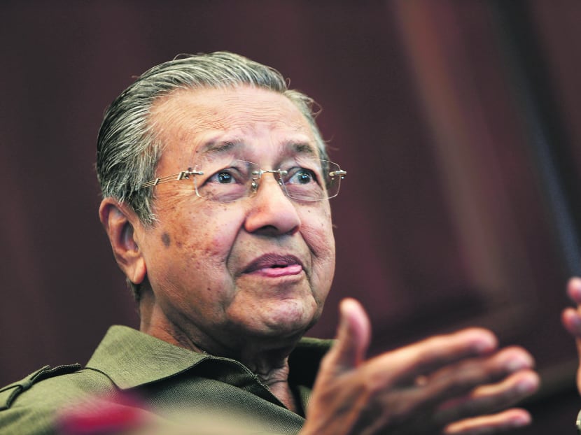 Mahathir apologises for choice of successors - TODAY