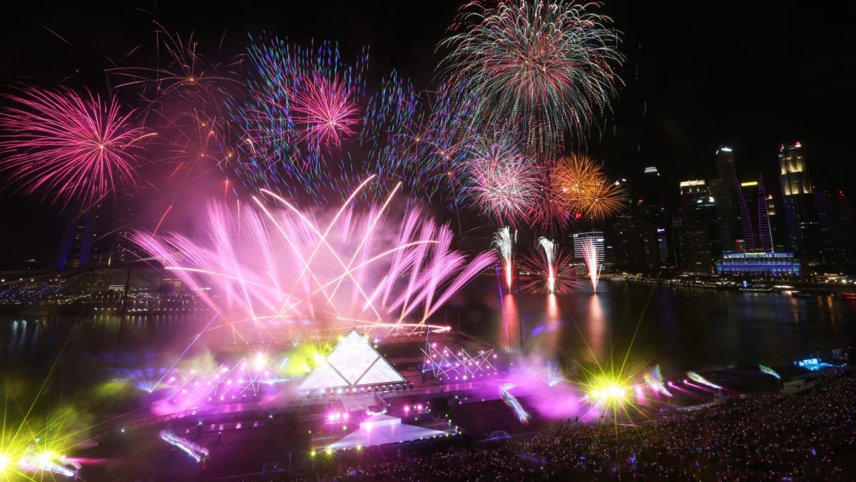 Marina Bay New Year Countdown Some Eager To Watch Fireworks After 2