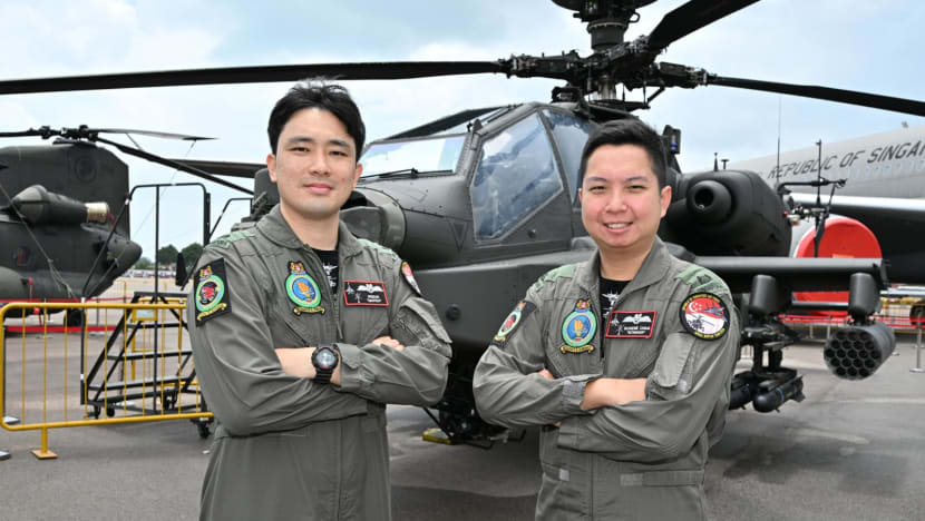 Singapore Airshow returns with public days, new stunts for RSAF F-15 fighter jet and Apache ...