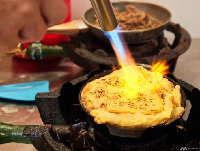 Osa Kaki Fuyong is a new hawker stall at Beauty World Food Centre - CNA ...