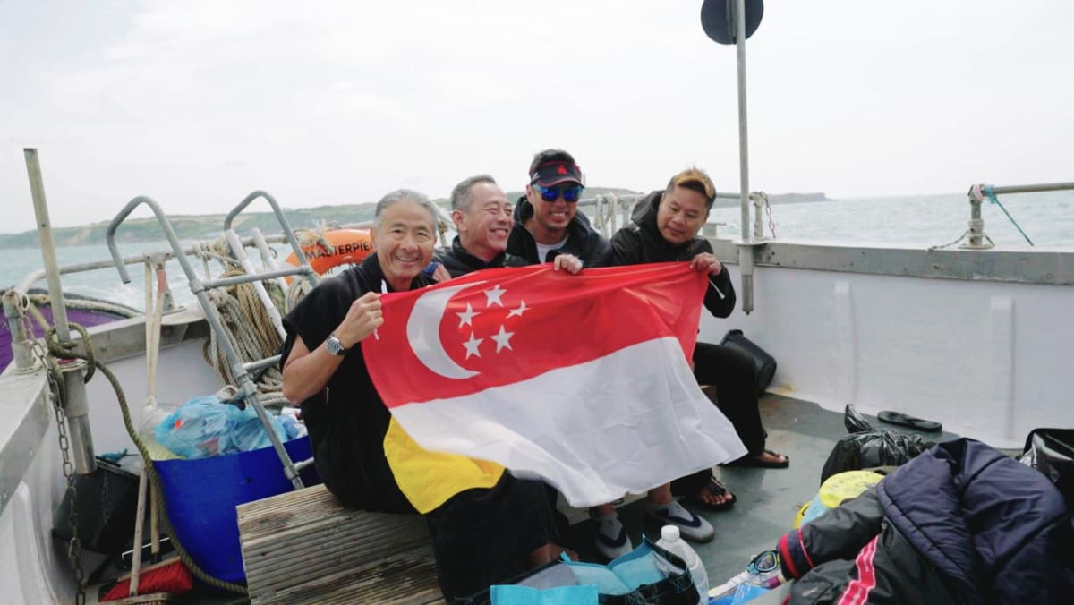 On The Red Dot: Head Above Water - Conquering the English Channel ...