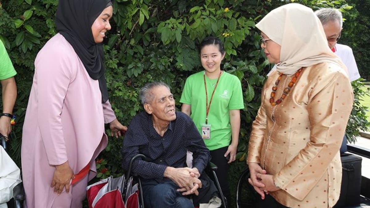 Presiden Halimah raikan pesakit, penjaga, Hospis Metta & SGH di Istana ... Presiden Halimah raikan pesakit, penjaga, Hospis Metta & SGH di Istana ...
