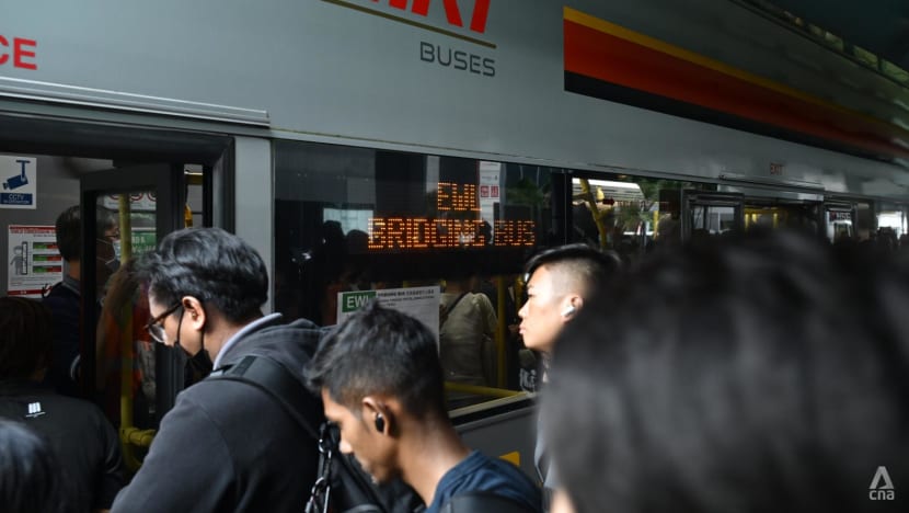 MRT disruption to continue into Thursday, no services between Jurong ...