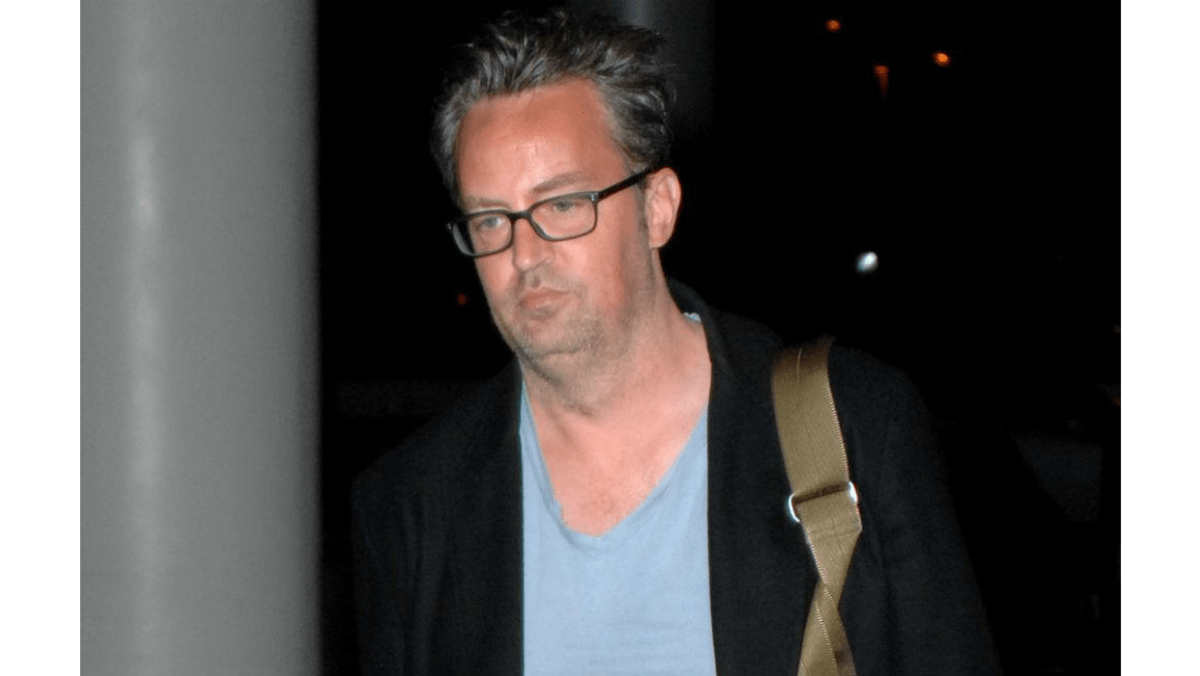 Matthew Perry's secret three-month hospital stay - 8days