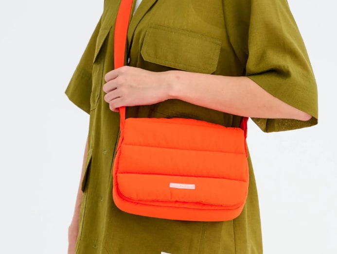 The everyday bag: The best bags for your daily essentials - CNA