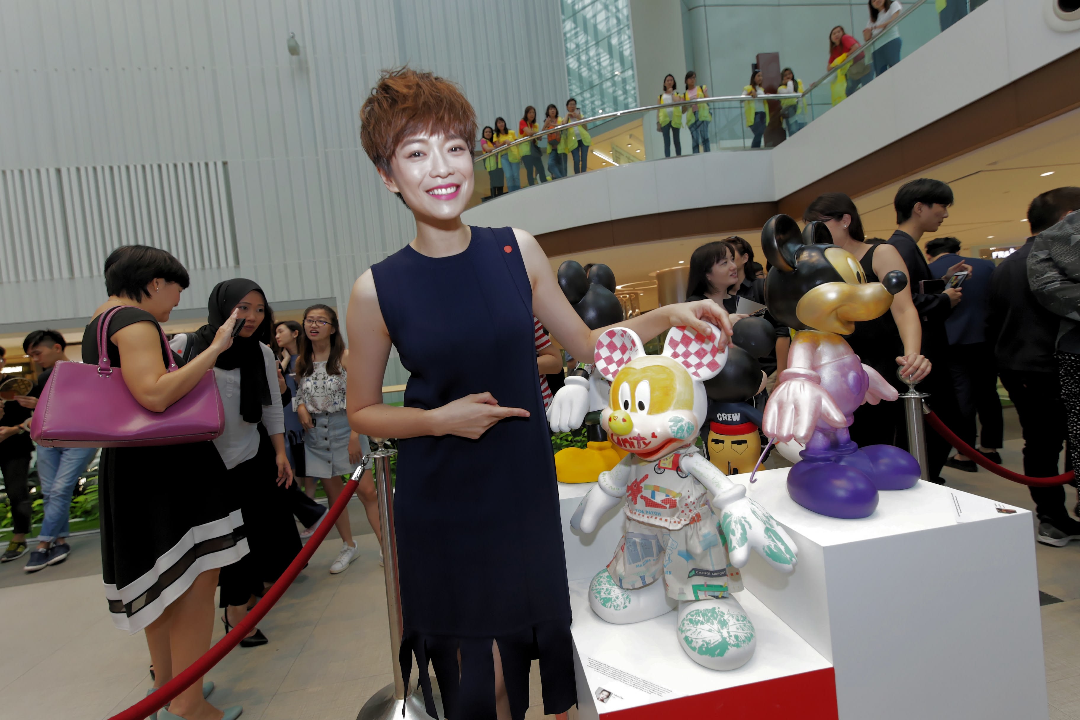 How Did Li Nanxing, Felicia Chin & Chantalle Ng Give Mickey Mouse A ...
