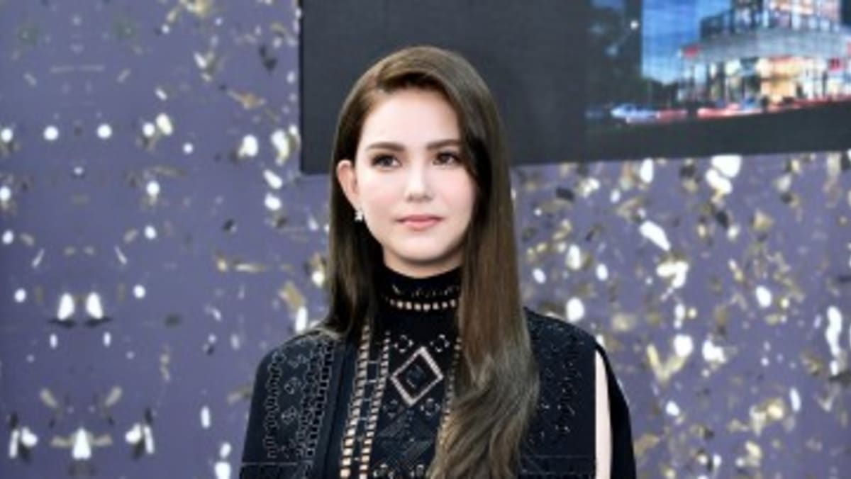 Lin Chiling And Rosamund Kwan Attend Shopping Mall Opening In Taipei ...